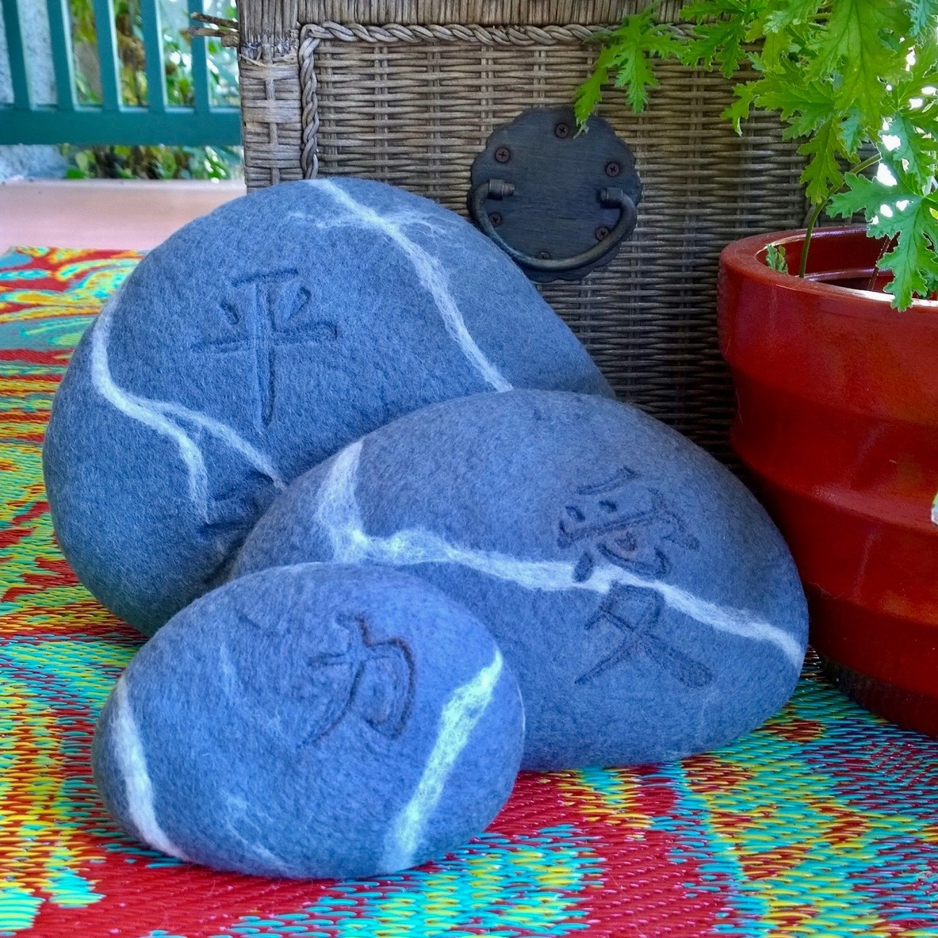 felt objects – ACTS OF FIBER